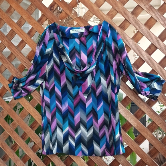 Trina Turk | Tops | Trina Turk 3 Quarter Sleeve Silk Geometric Print ...